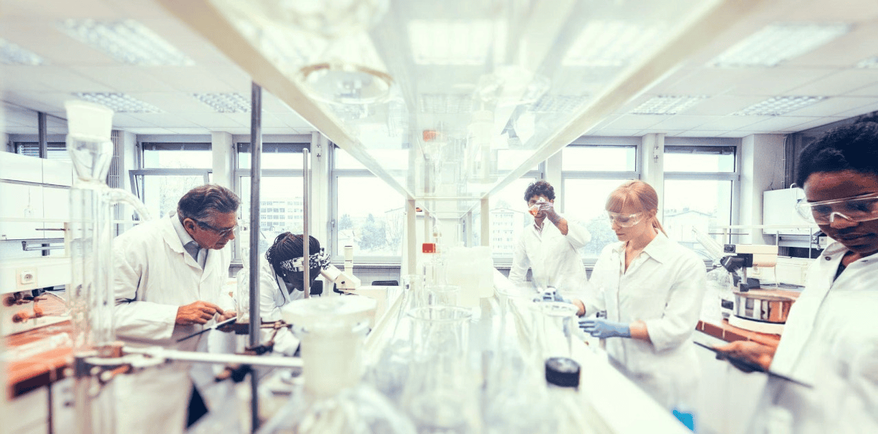 Top Workflow Management Strategies For Improving Lab Efficiency